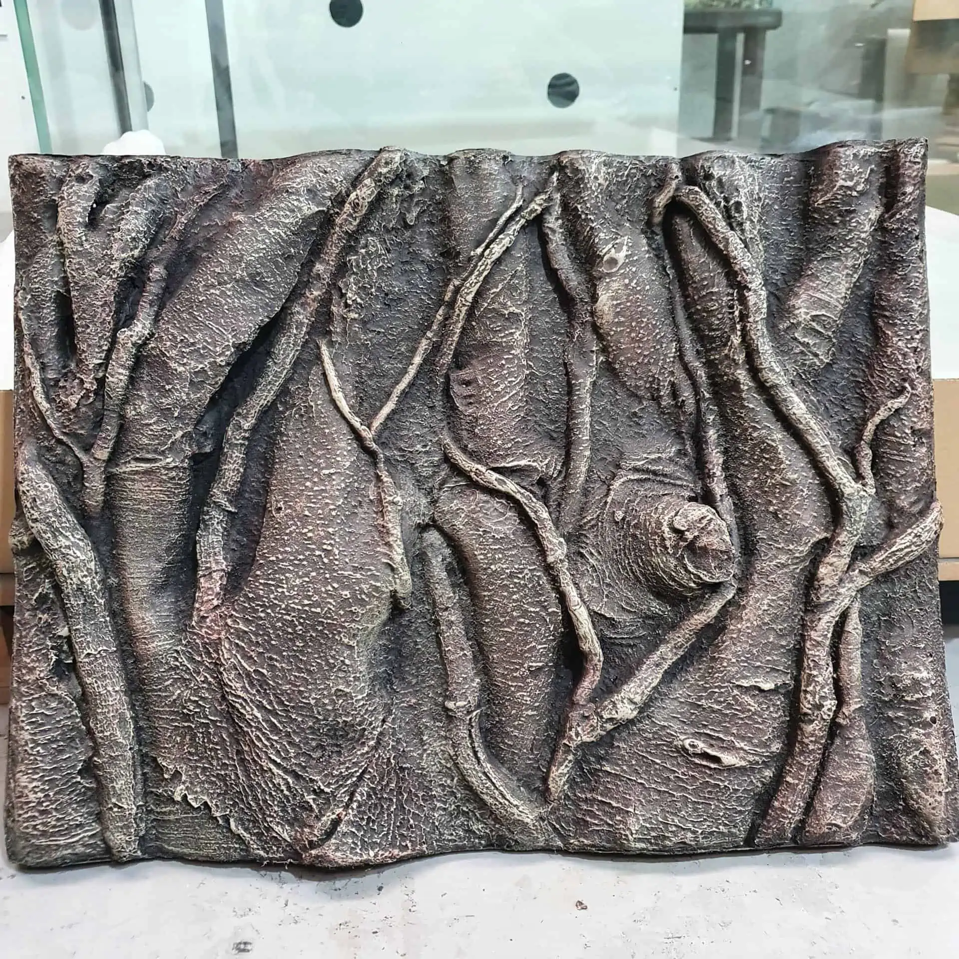 Decorations Available - Roxy Aquarium